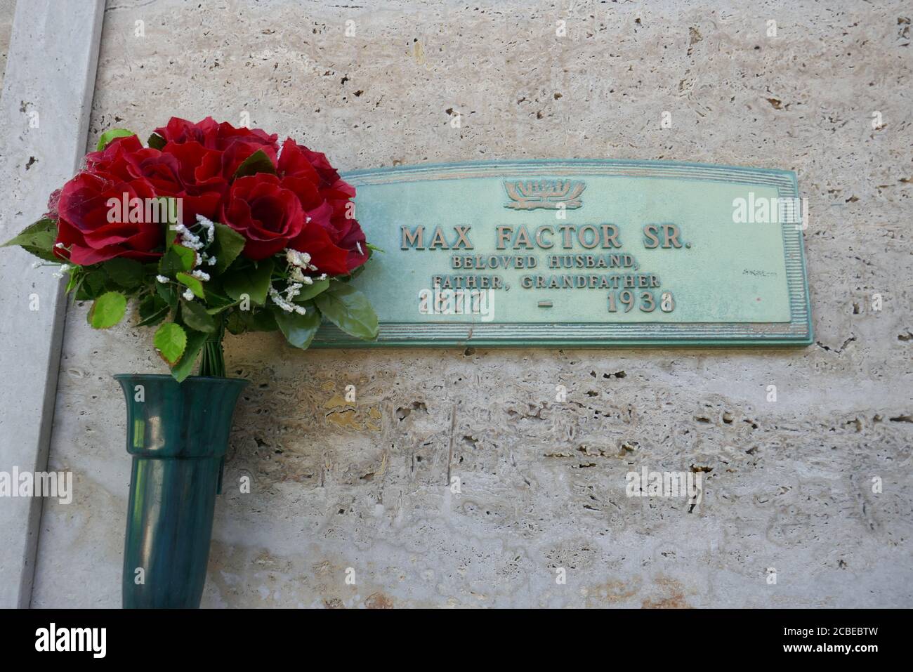 Max factor makeup hi-res stock photography and images - Alamy