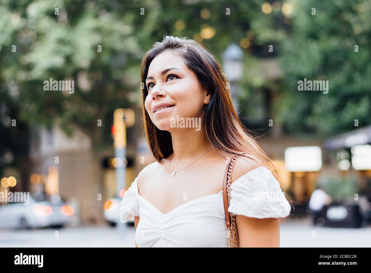 Woman town hi-res stock photography and images - Alamy