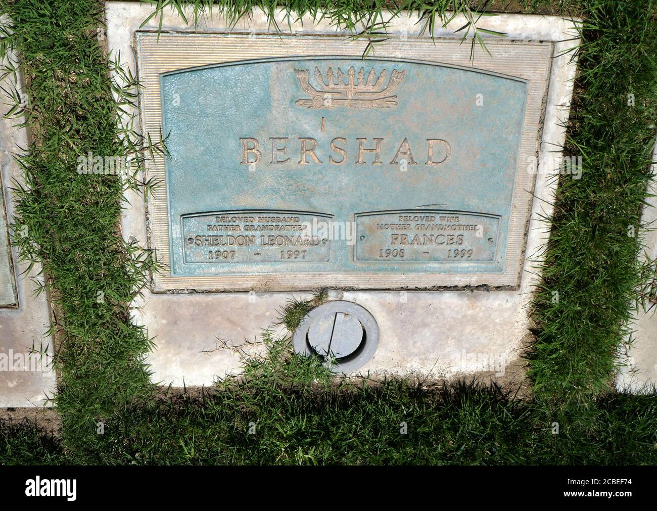 Sheldon leonard griffith hi-res stock photography and images - Alamy