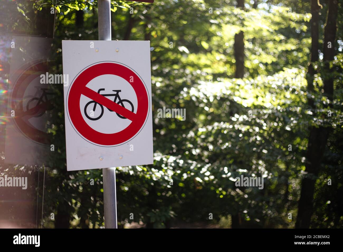 bicycle traffic sign Stock Photo - Alamy