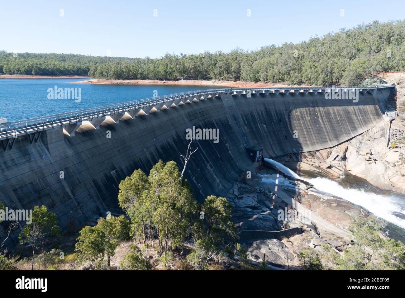Wellington dam hi-res stock photography and images - Alamy