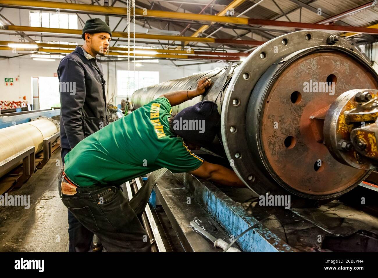 Black factory workers south africa hi-res stock photography and images ...