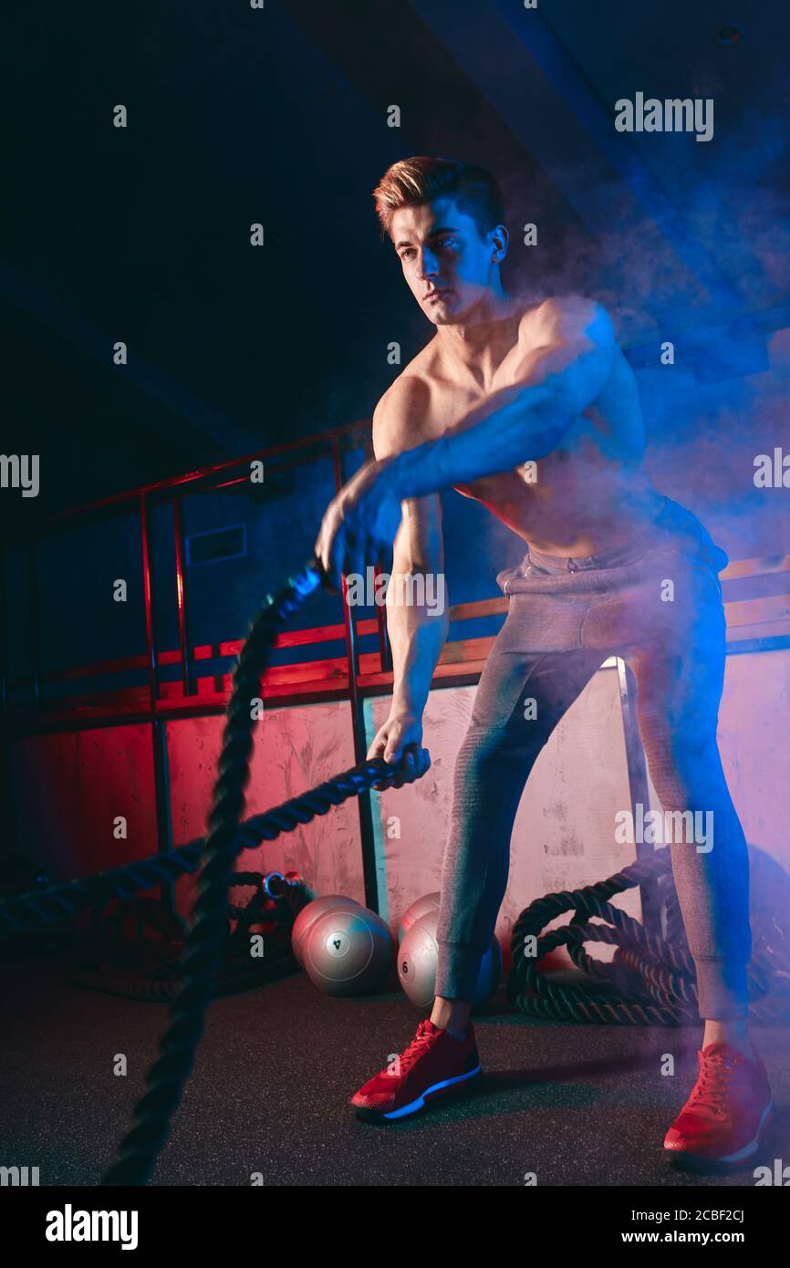 Fat Burning Battle Ropes Workout is a sure fire way to strip the last ...