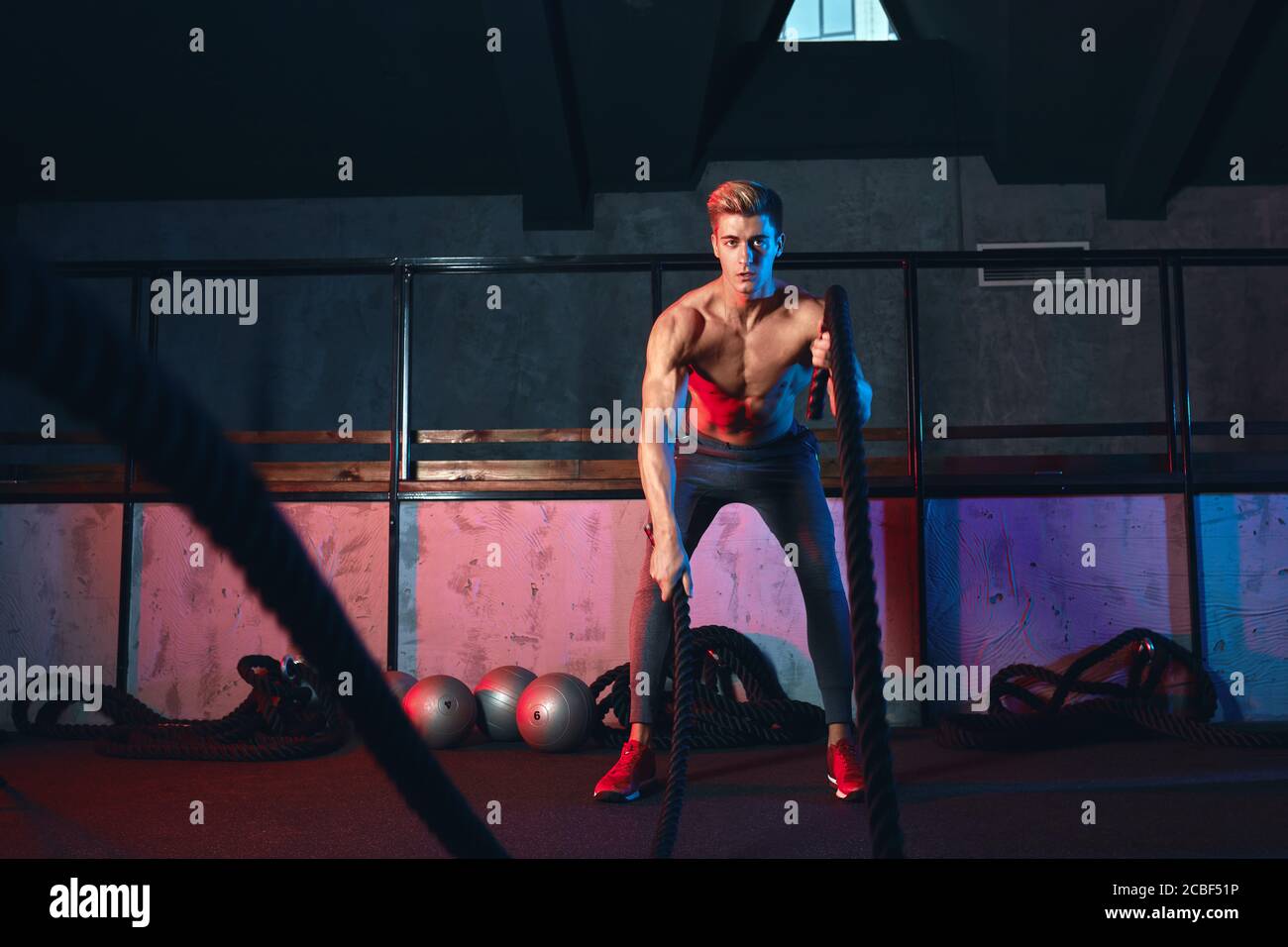 Fat Burning Battle Ropes Workout is a sure fire way to strip the last ...