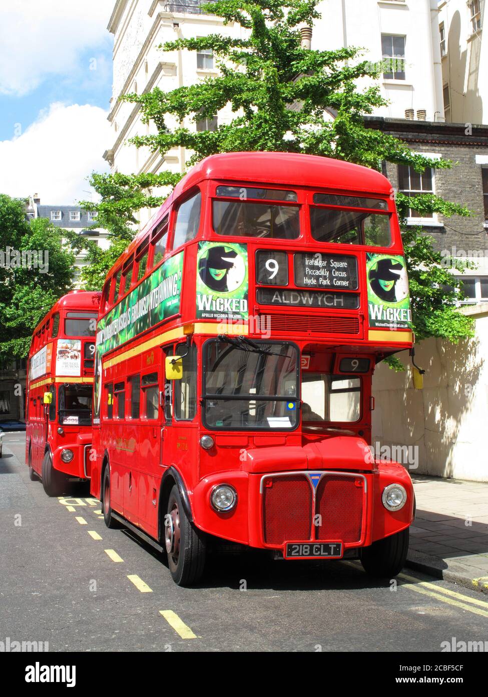 1950s red london bus hi-res stock photography and images - Alamy