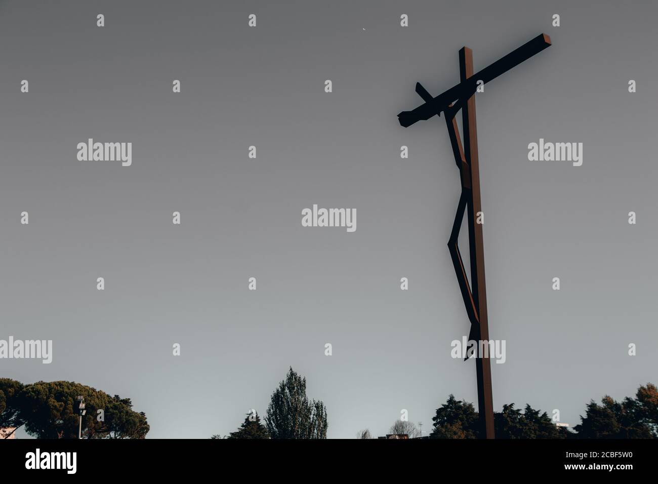 Large wooden crucifix hi-res stock photography and images - Alamy