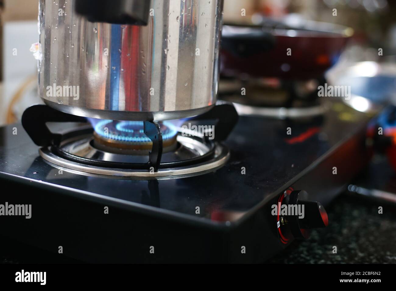 Pressure cooker in gas hi-res stock photography and images - Alamy