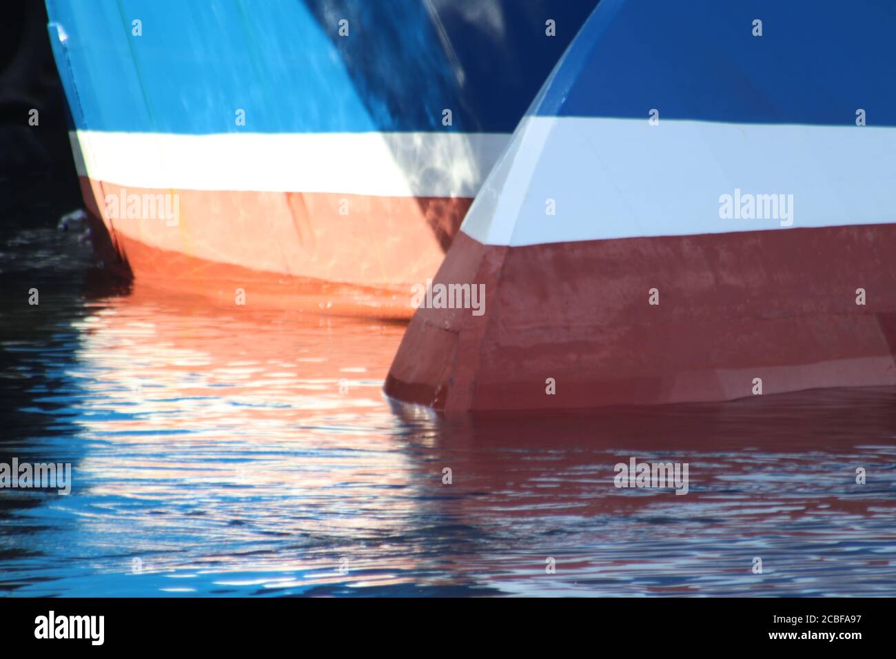 Boat hulls front hi-res stock photography and images - Alamy
