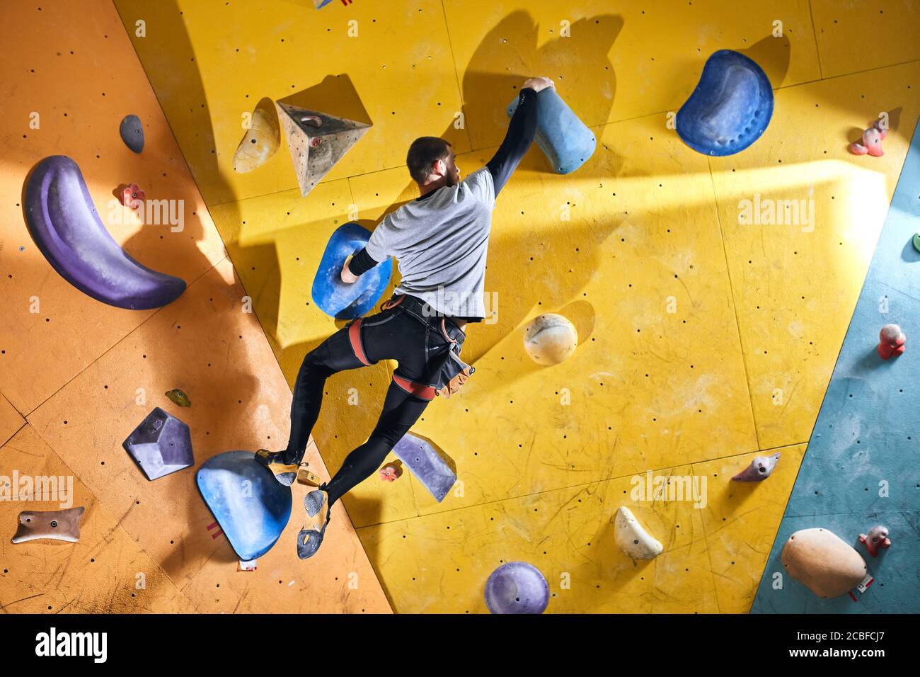 Physically challenged boulderer enjoys his extreme hobby, lives active ...