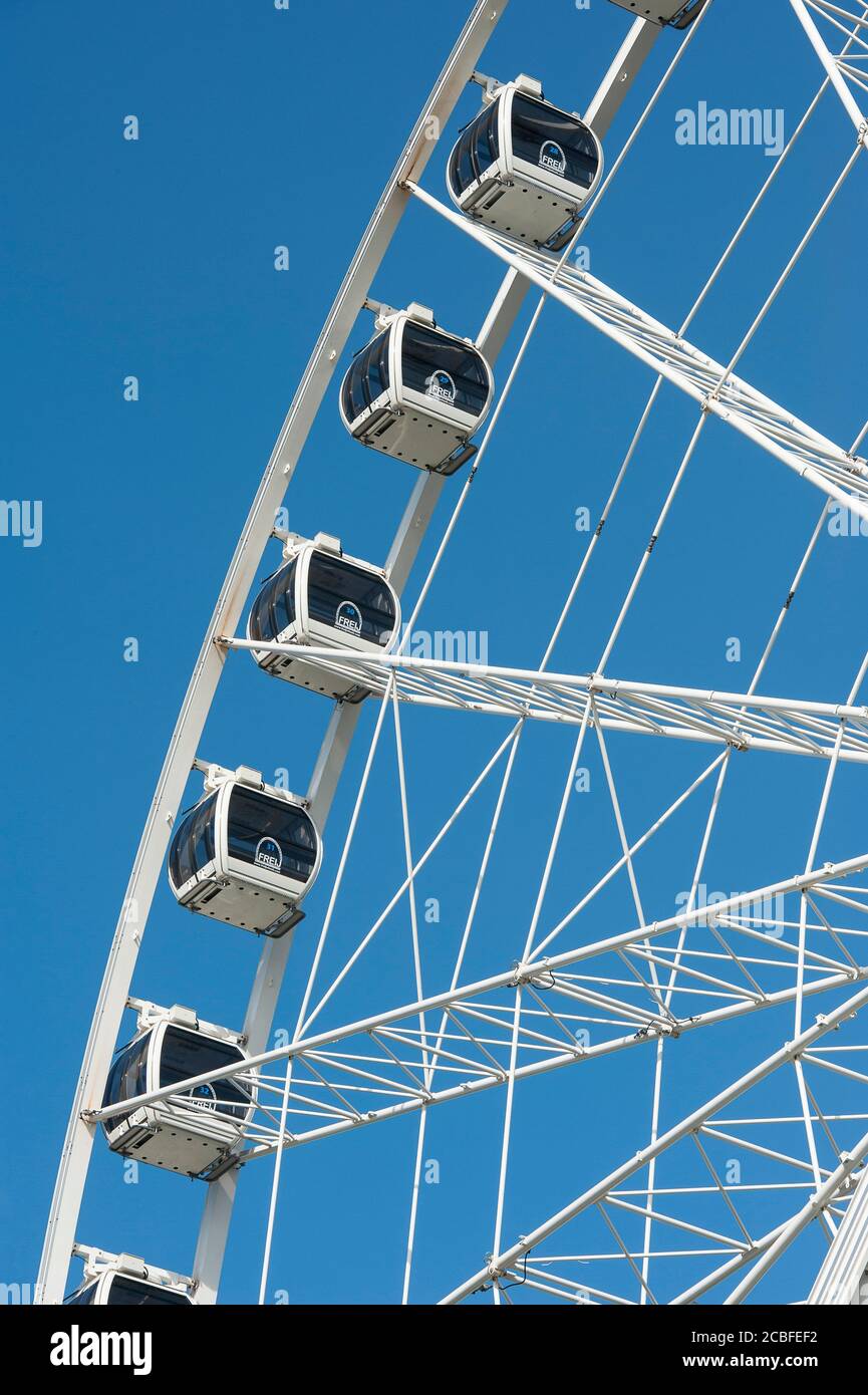 The Yorkshire Wheel in the city of York, Yorkshire, England Stock Photo ...