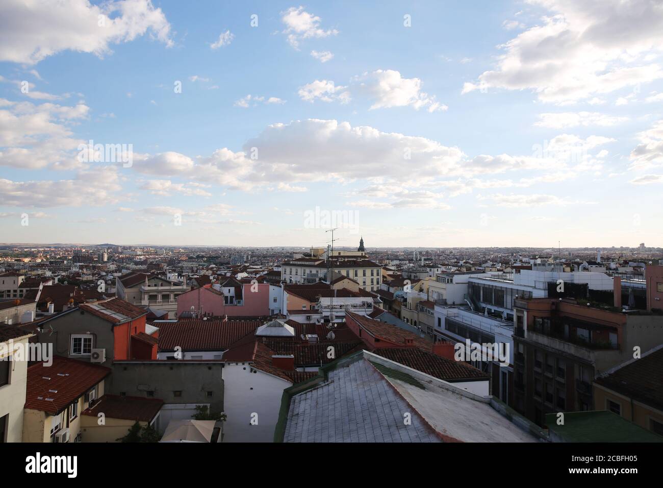 Over madrid hi-res stock photography and images - Alamy