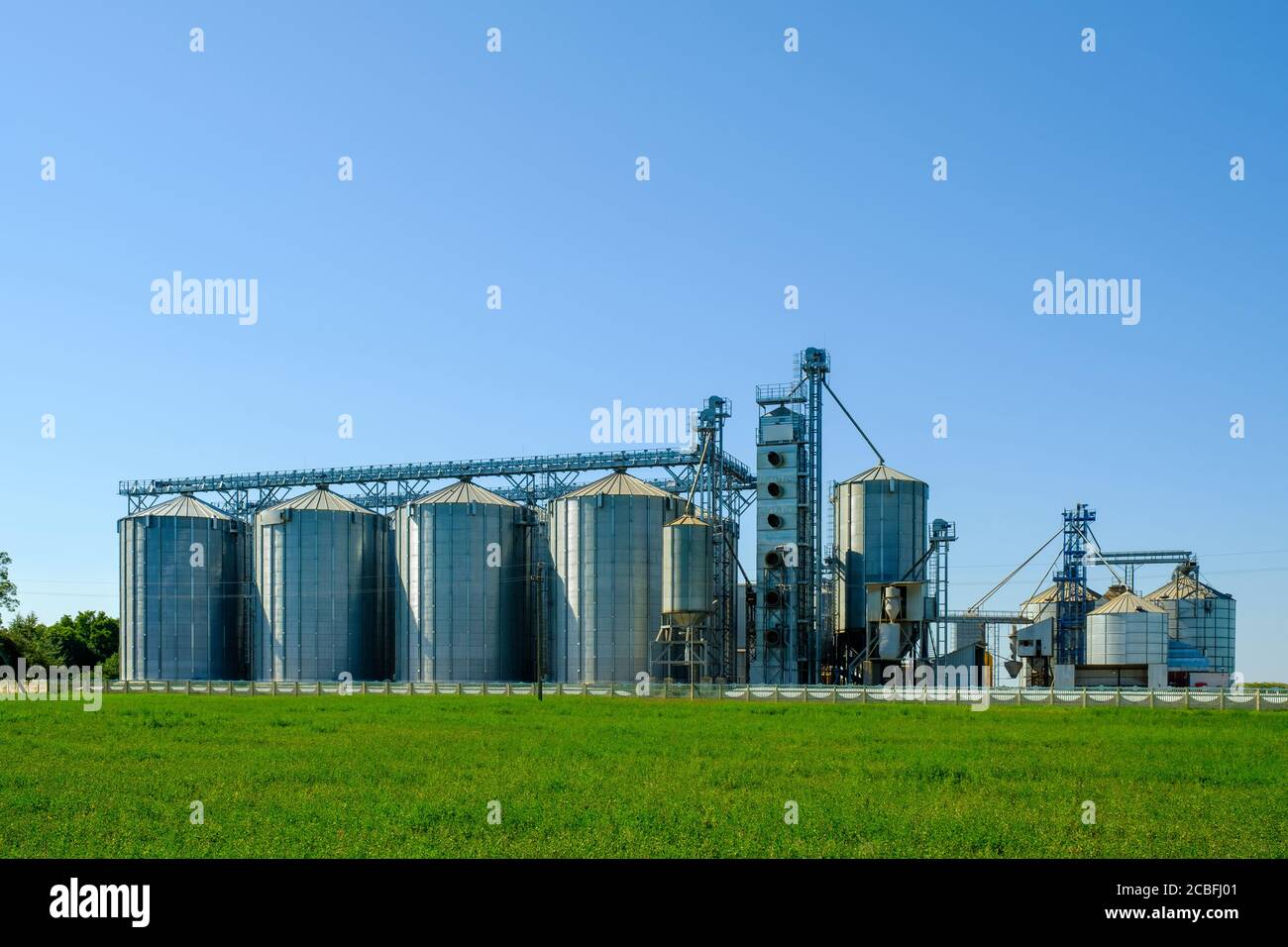 Agro processing hi-res stock photography and images - Alamy