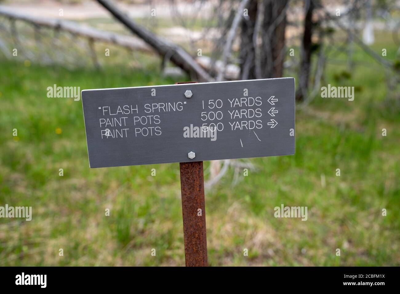 Hiking trailhead information for the various thermal features (Flash ...