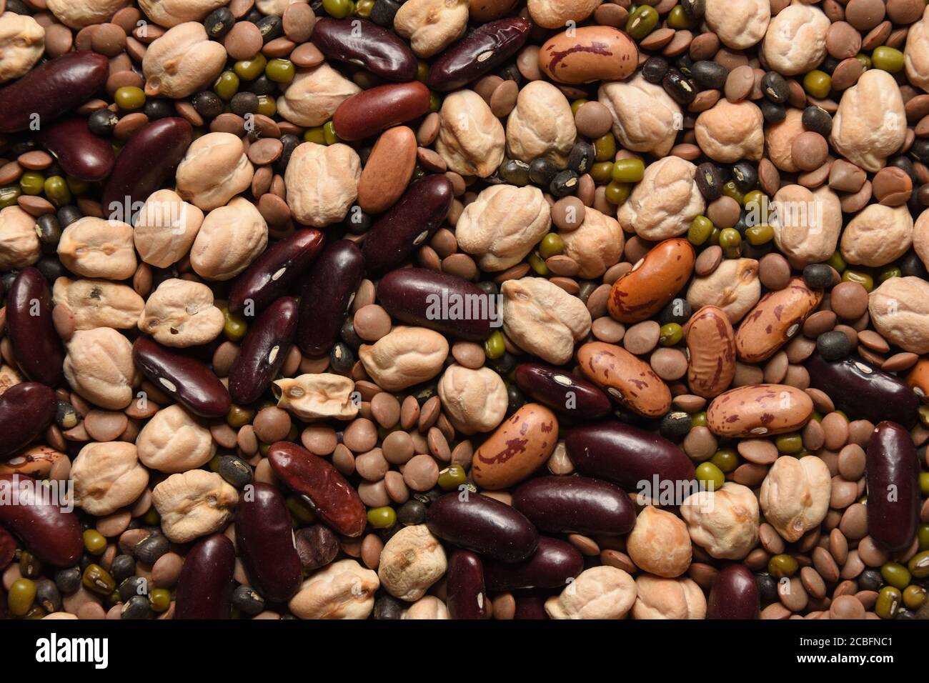 Whole moong dal hi-res stock photography and images - Alamy