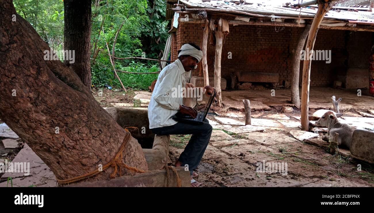 DISTRICT KATNI, INDIA - AUGUST 20, 2019: An indian village local poor ...