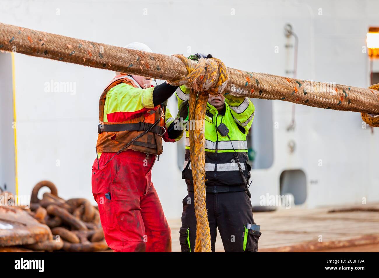 Anchor handling vessel deck hi-res stock photography and images - Alamy
