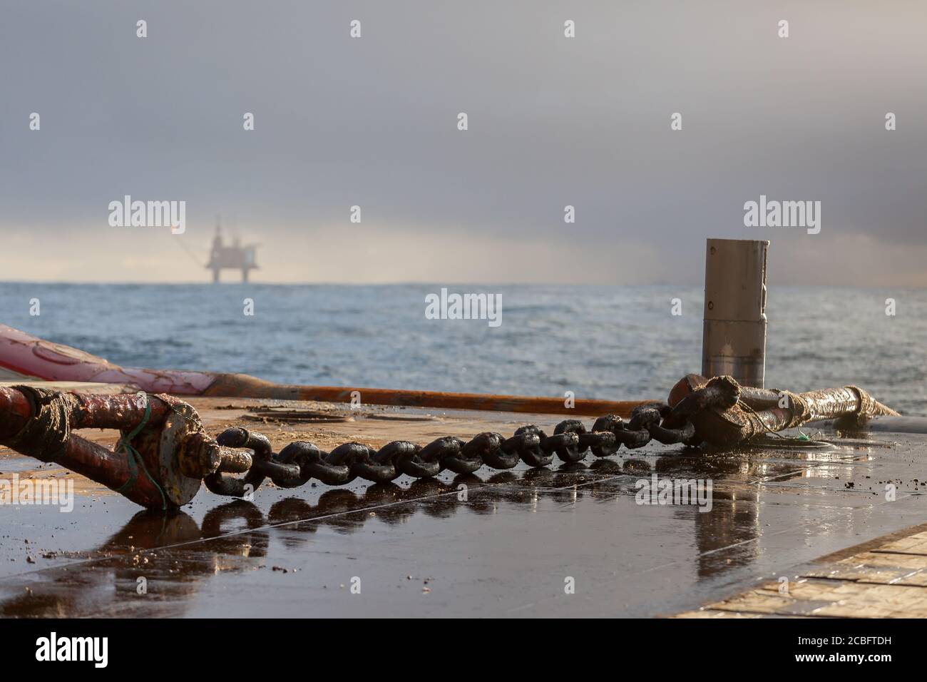 Oil rig deck hi-res stock photography and images - Alamy