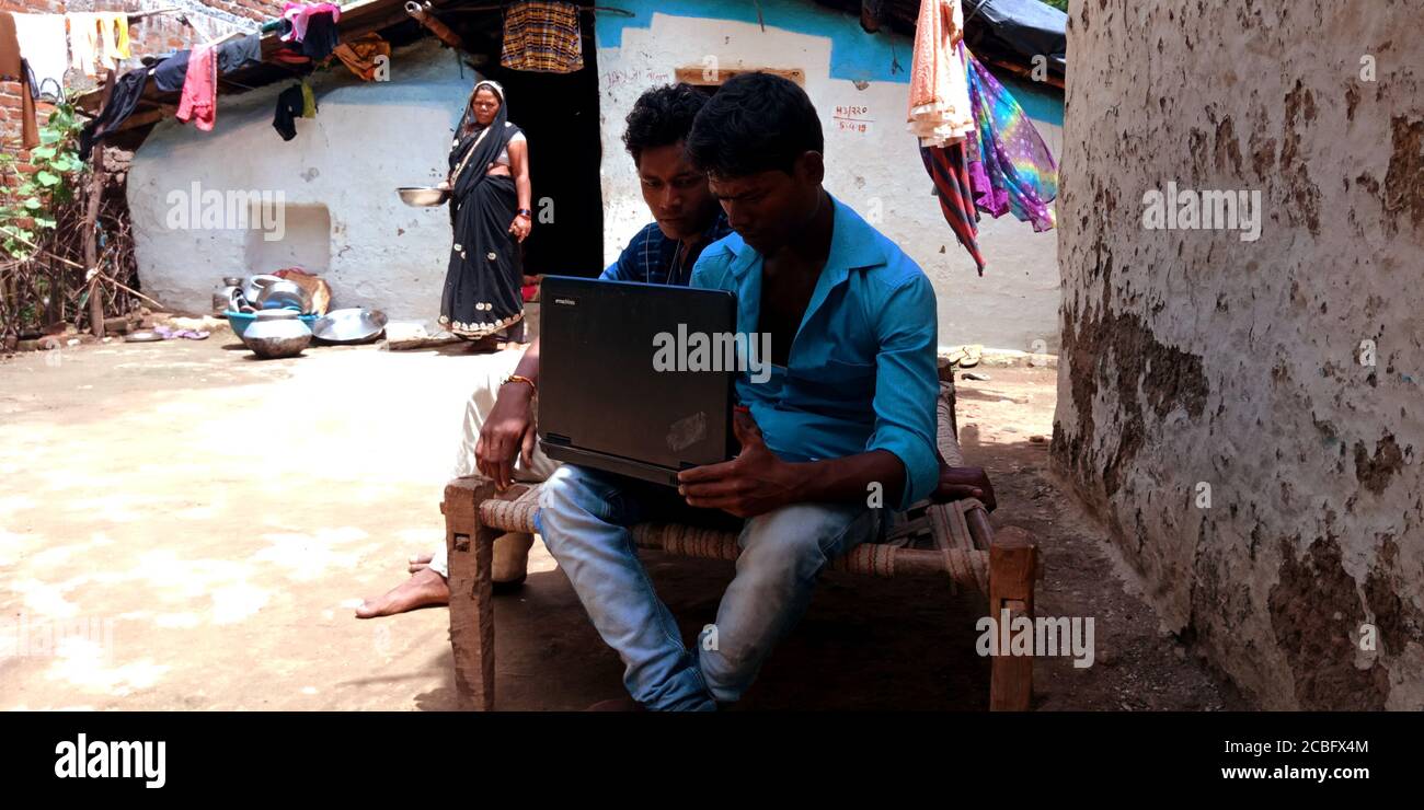 DISTRICT KATNI, INDIA - AUGUST 20, 2019: Two indian village poor people ...