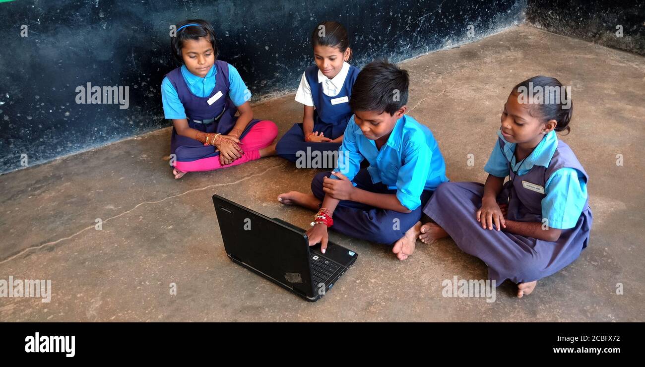 College students in india learning hi-res stock photography and images ...