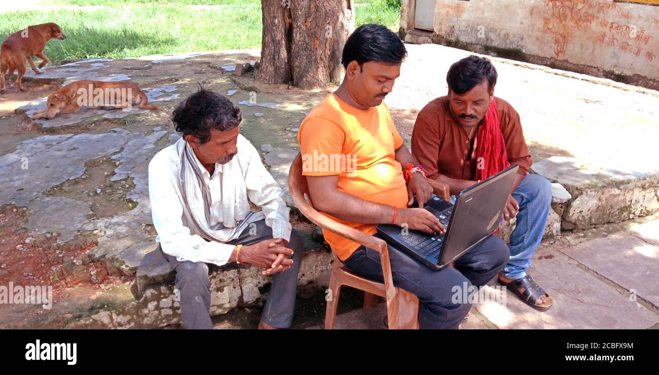 DISTRICT KATNI, INDIA - AUGUST 20, 2019: Three indian village people ...