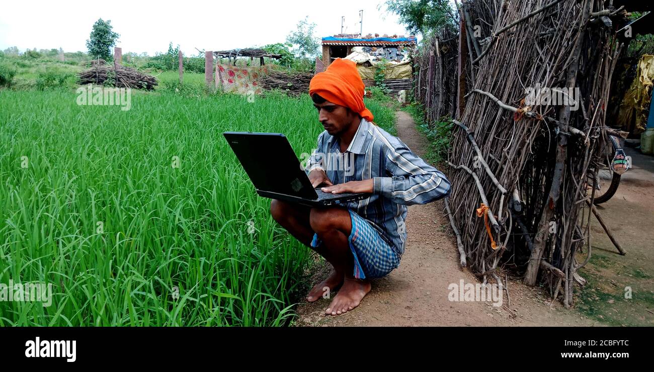 Indian farmers online hi-res stock photography and images - Alamy
