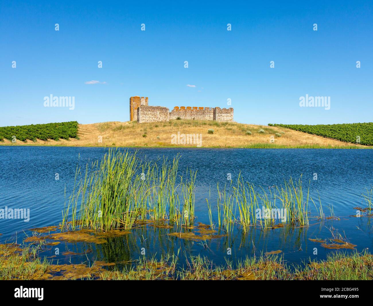 Castle of Valongo, Alentejo, Portugal Stock Photo - Alamy