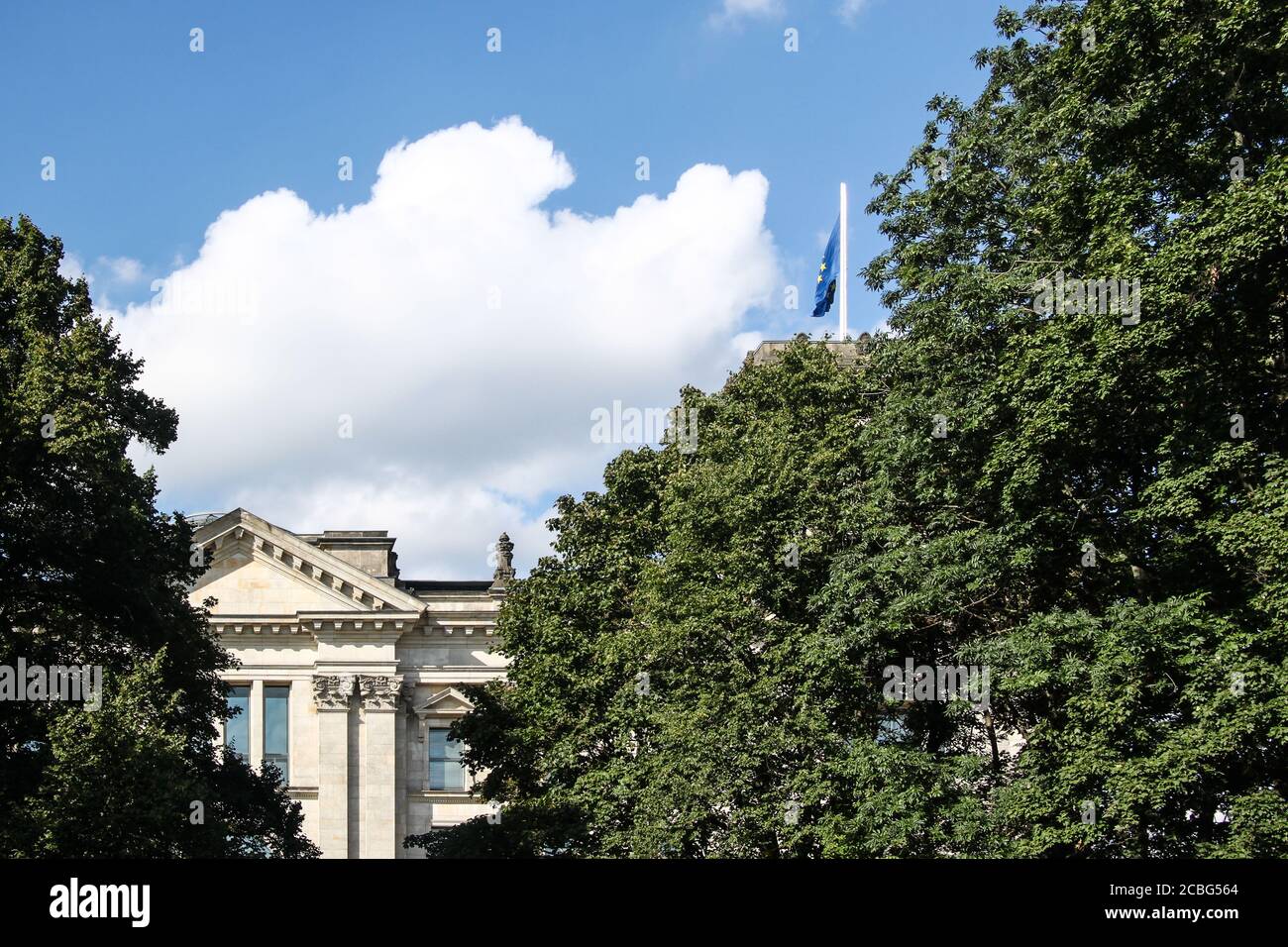 The Bundestag is the German federal parliament Stock Photo - Alamy
