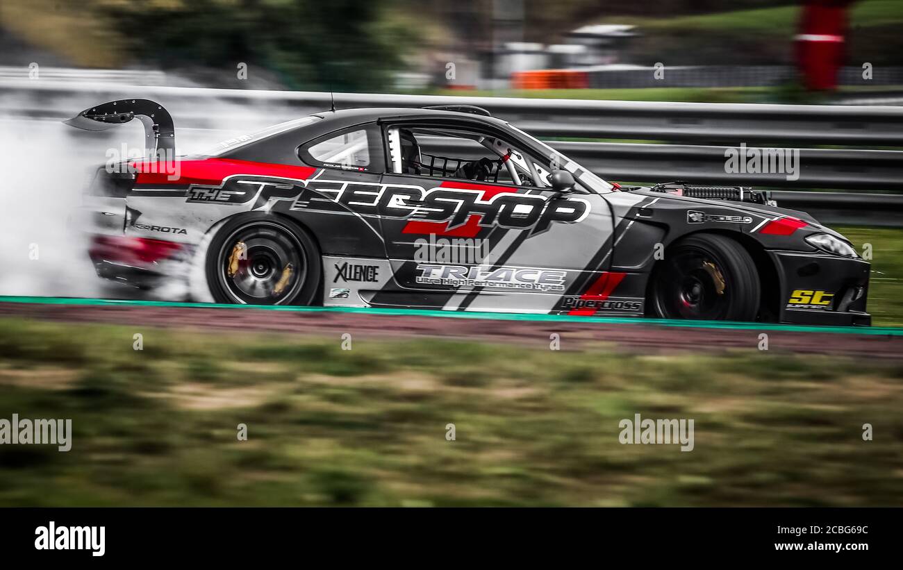 Nissan Silvia S15 Drifting