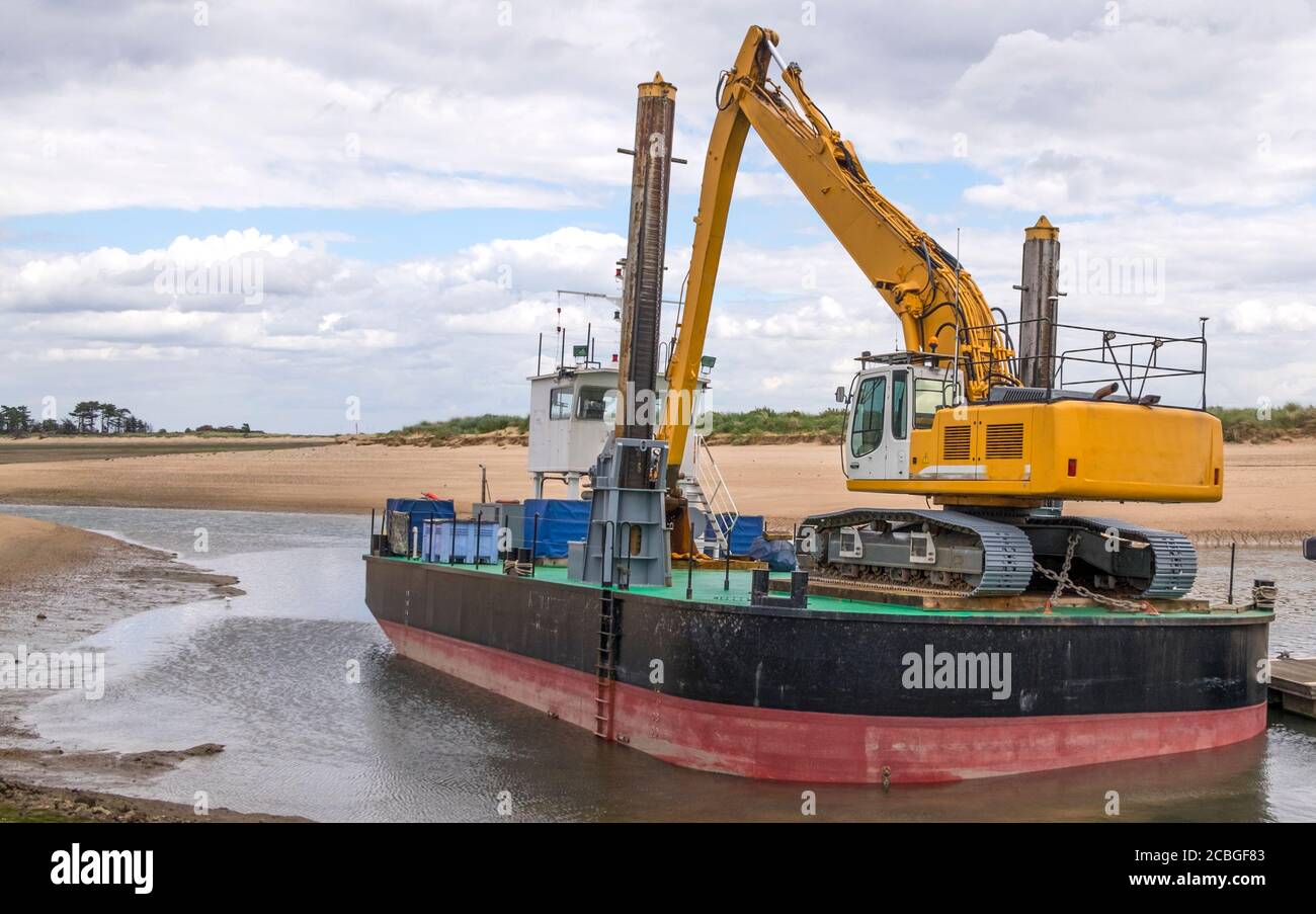 Coastal dredger hi-res stock photography and images - Alamy