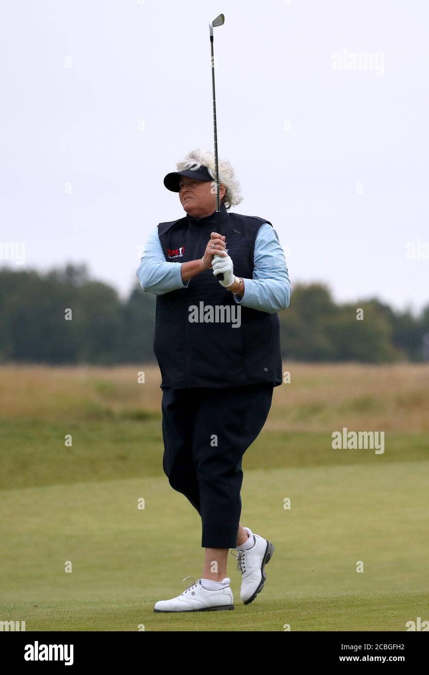 England's Laura Davies on the 10th during day one of the Aberdeen ...