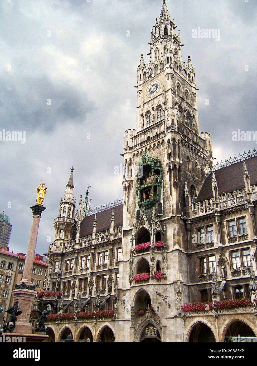 Munich Neues Rathaus Stock Photo - Alamy