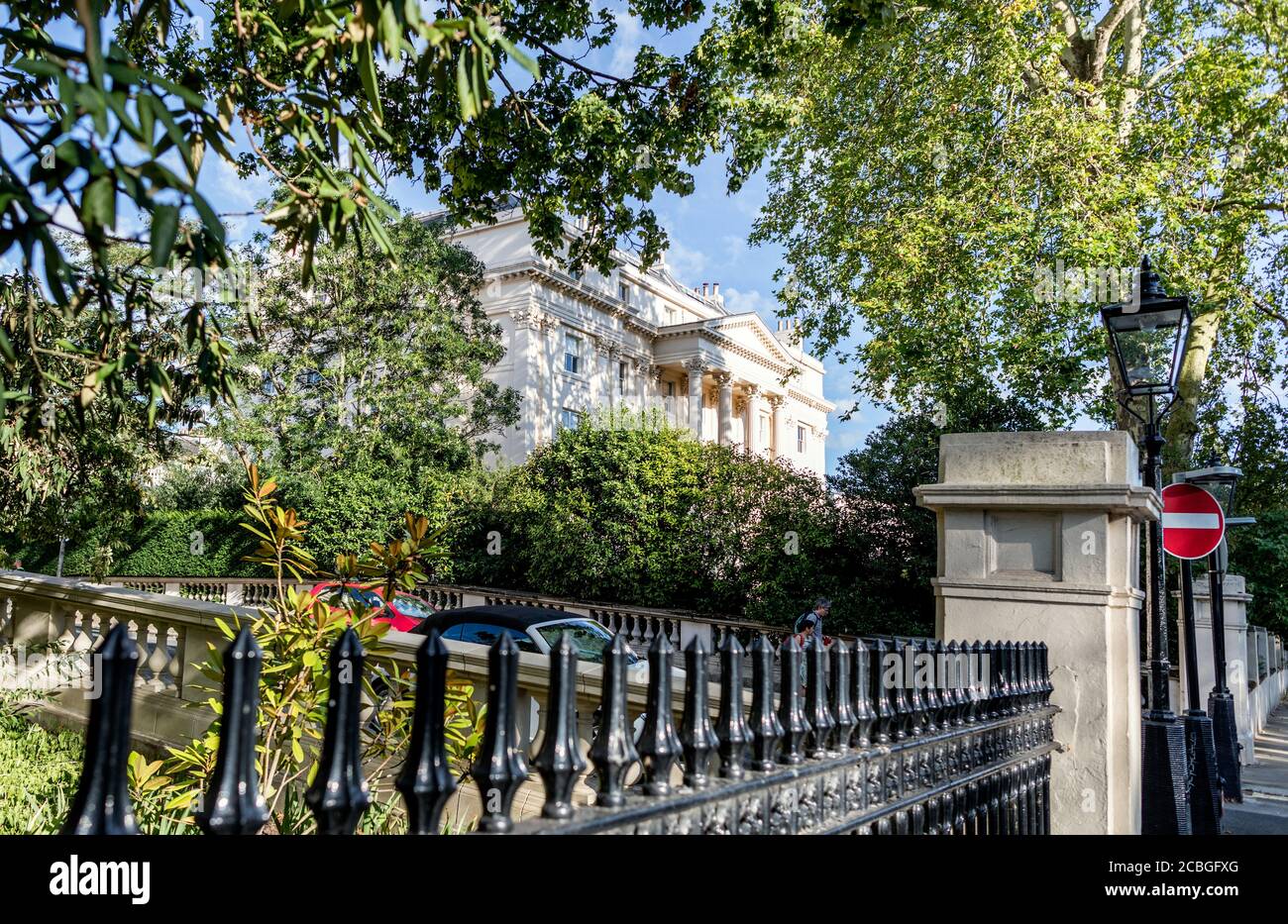 Chester place regent's park hi-res stock photography and images - Alamy