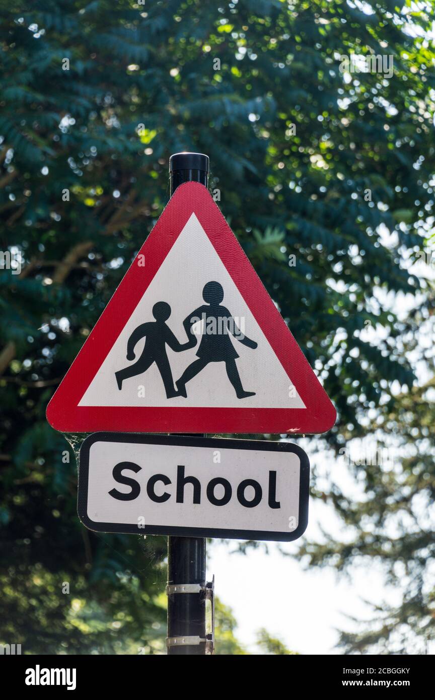 School signs hi-res stock photography and images - Alamy