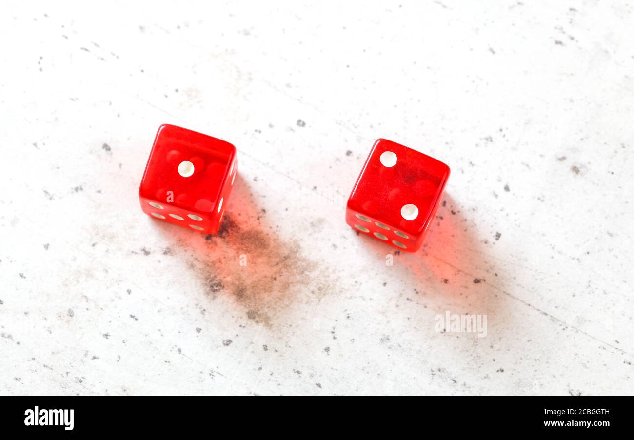 White dice showing number one hi-res stock photography and images - Alamy