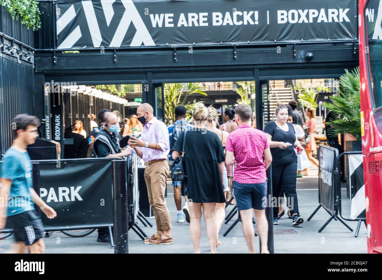 Pop up food mall hi-res stock photography and images - Alamy