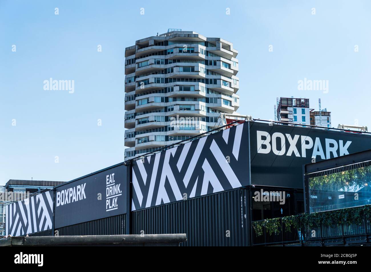 Croydon No.1 Building or 50p Building or NLA Towers Stock Photo - Alamy