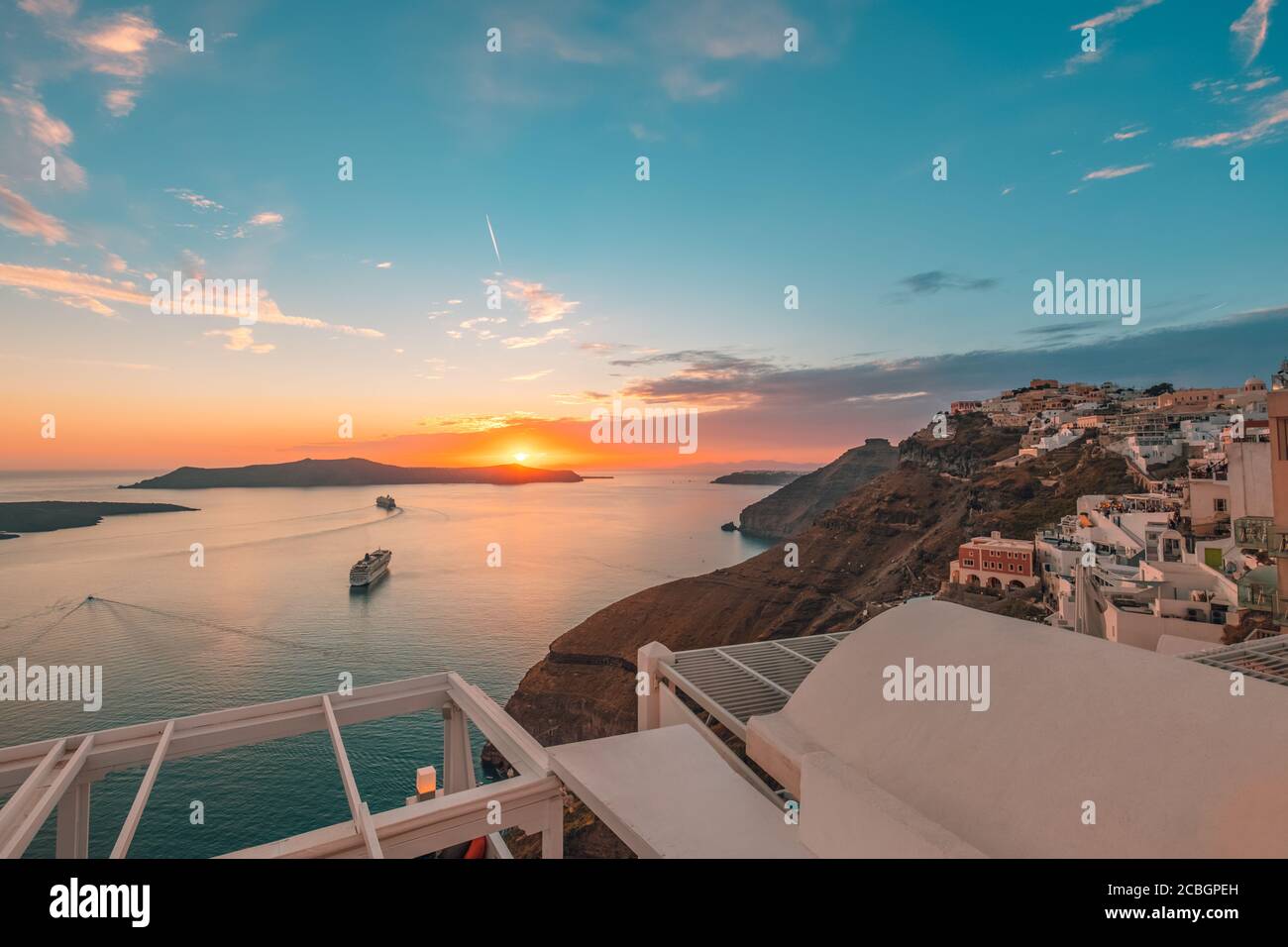Caldera volcano hi-res stock photography and images - Alamy