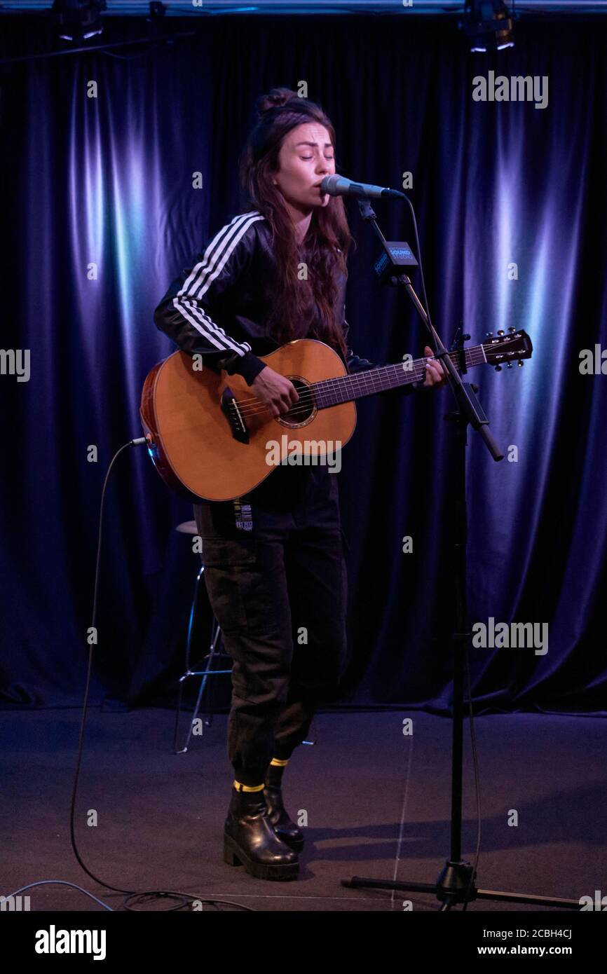 Amy louise billings hi-res stock photography and images - Alamy