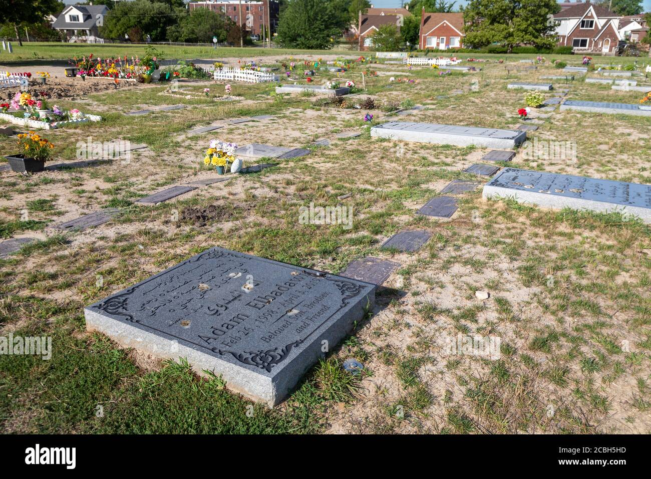 Burial plots hi-res stock photography and images - Alamy