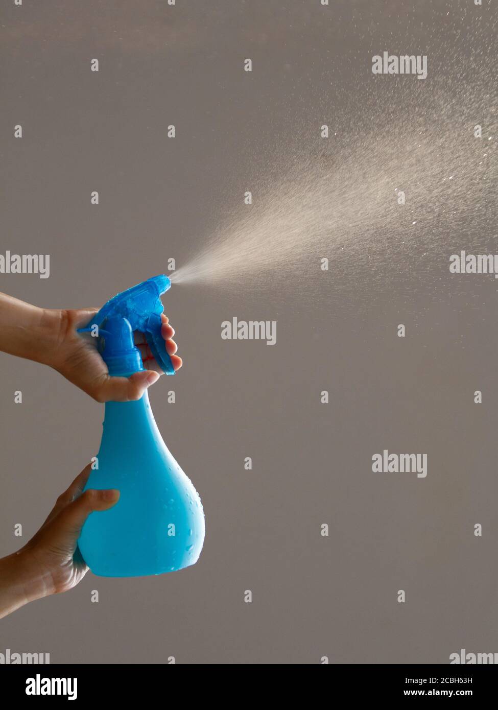Water mist sprayer spraying hi-res stock photography and images - Alamy