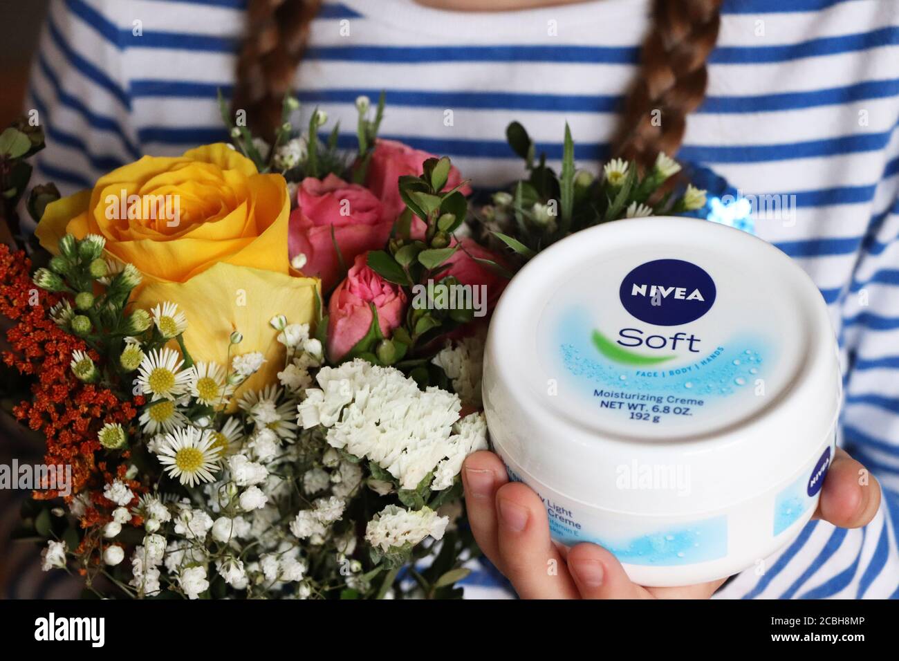 Nivea creme hi-res stock photography and images - Alamy