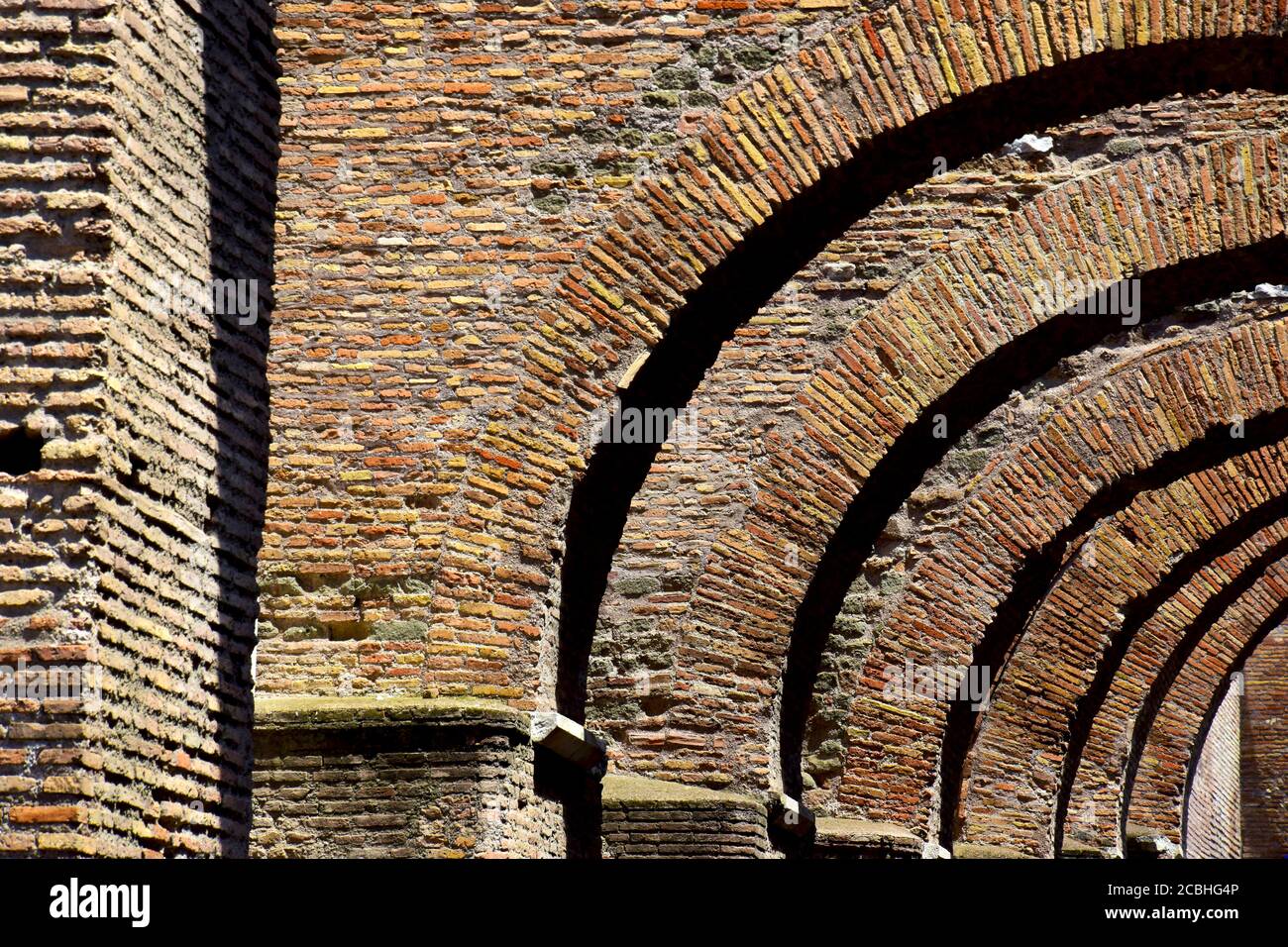 Ancient rome food storage hi-res stock photography and images - Alamy