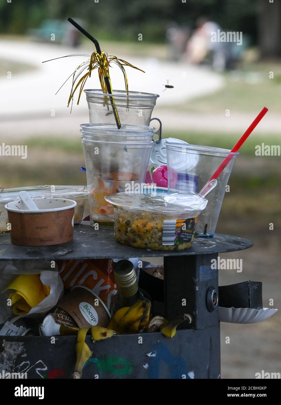 Hygiene etiquette hi-res stock photography and images - Alamy