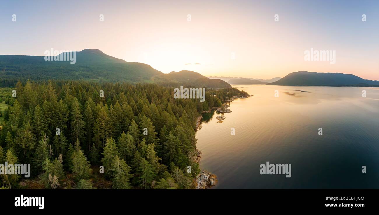 Saltery bay british columbia hi-res stock photography and images - Alamy
