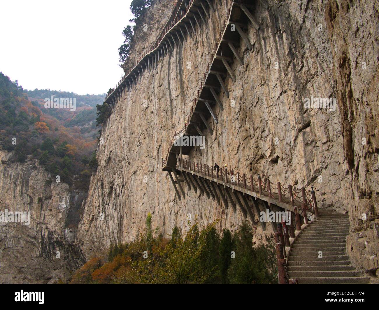Mianshan Mountain the World Heritage, Many of Ancient Hanging Taoist ...
