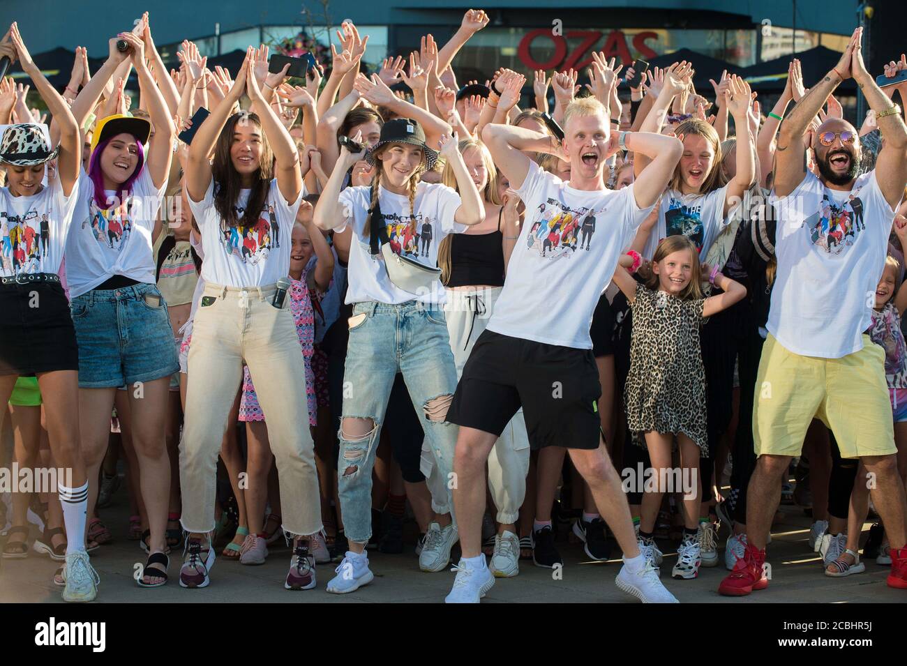 Tiktok filming hi-res stock photography and images - Alamy