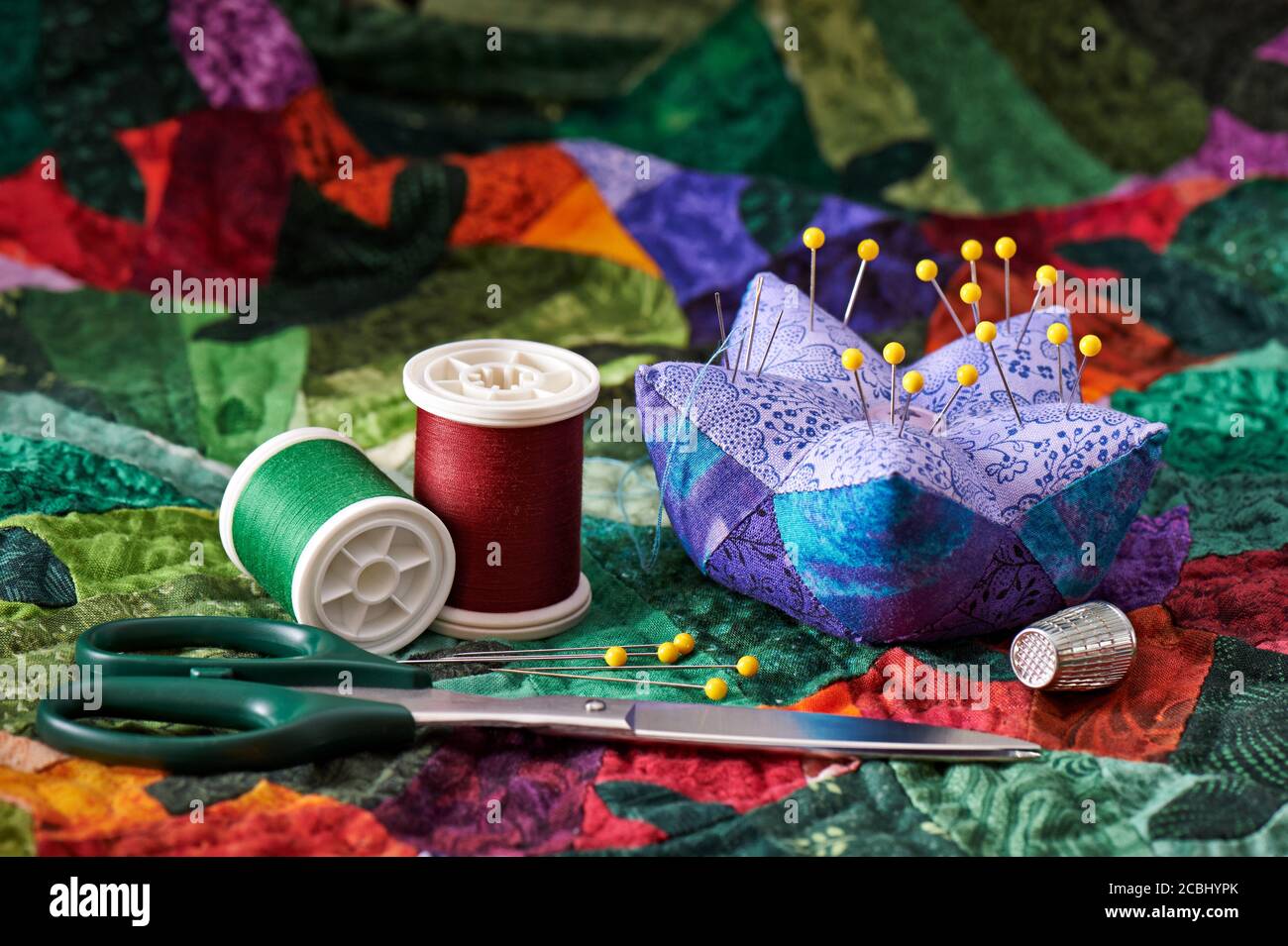 Detail of the quilt with accessories for sewing and patchwork Stock ...