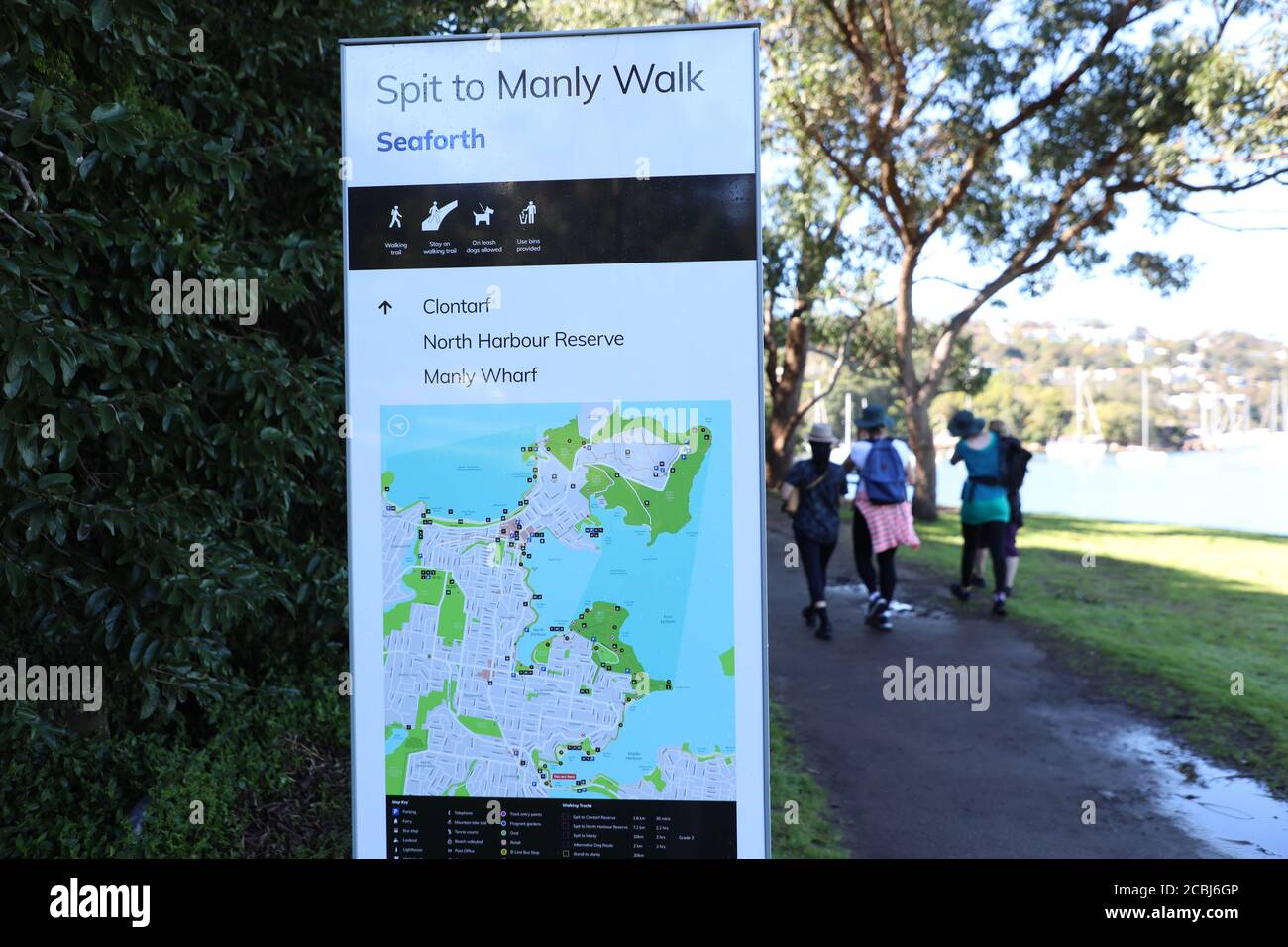 Sign indicating the Spit to Manly walk at Seaforth near the start ...