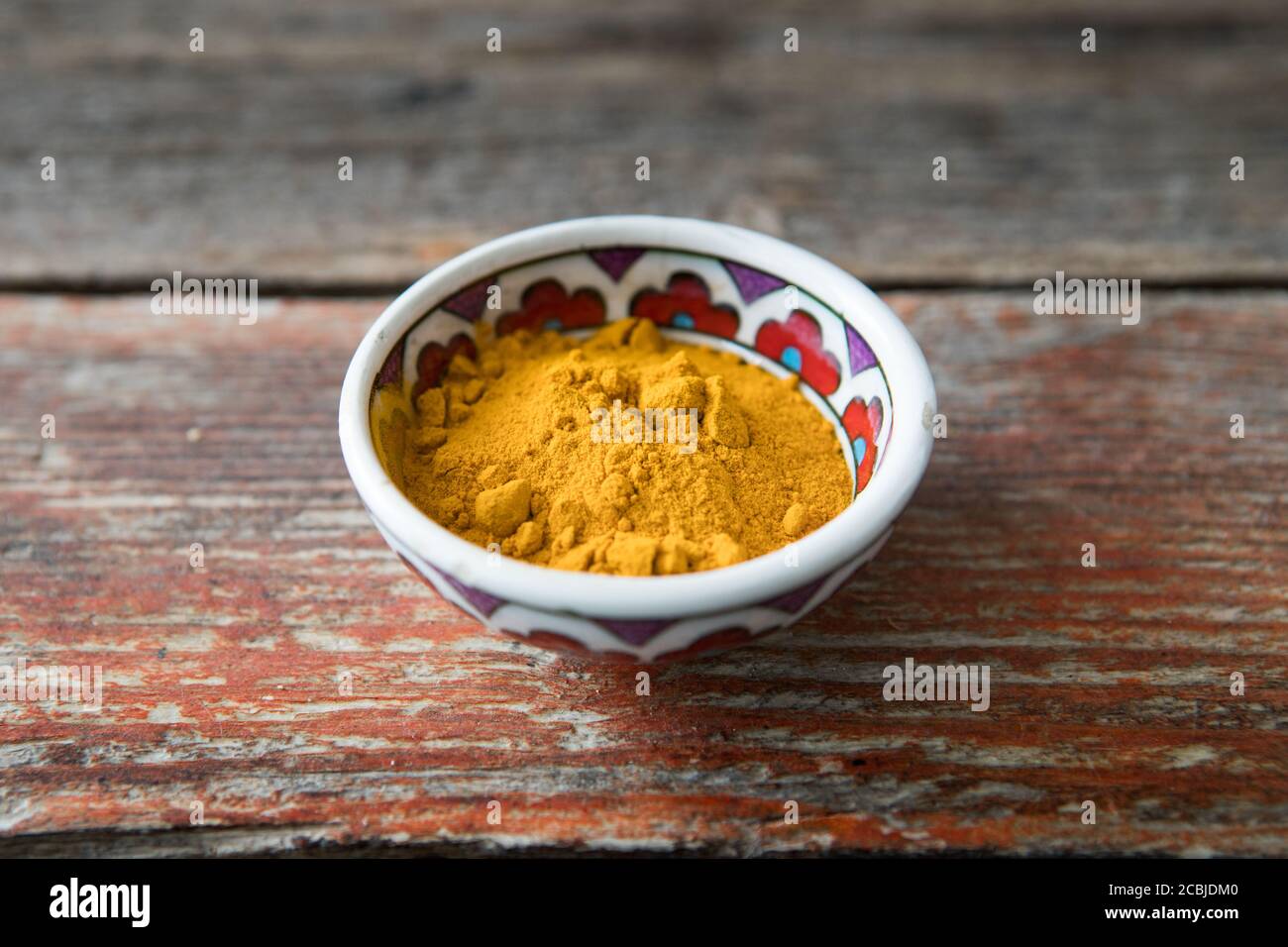 Yellow spice hi-res stock photography and images - Alamy