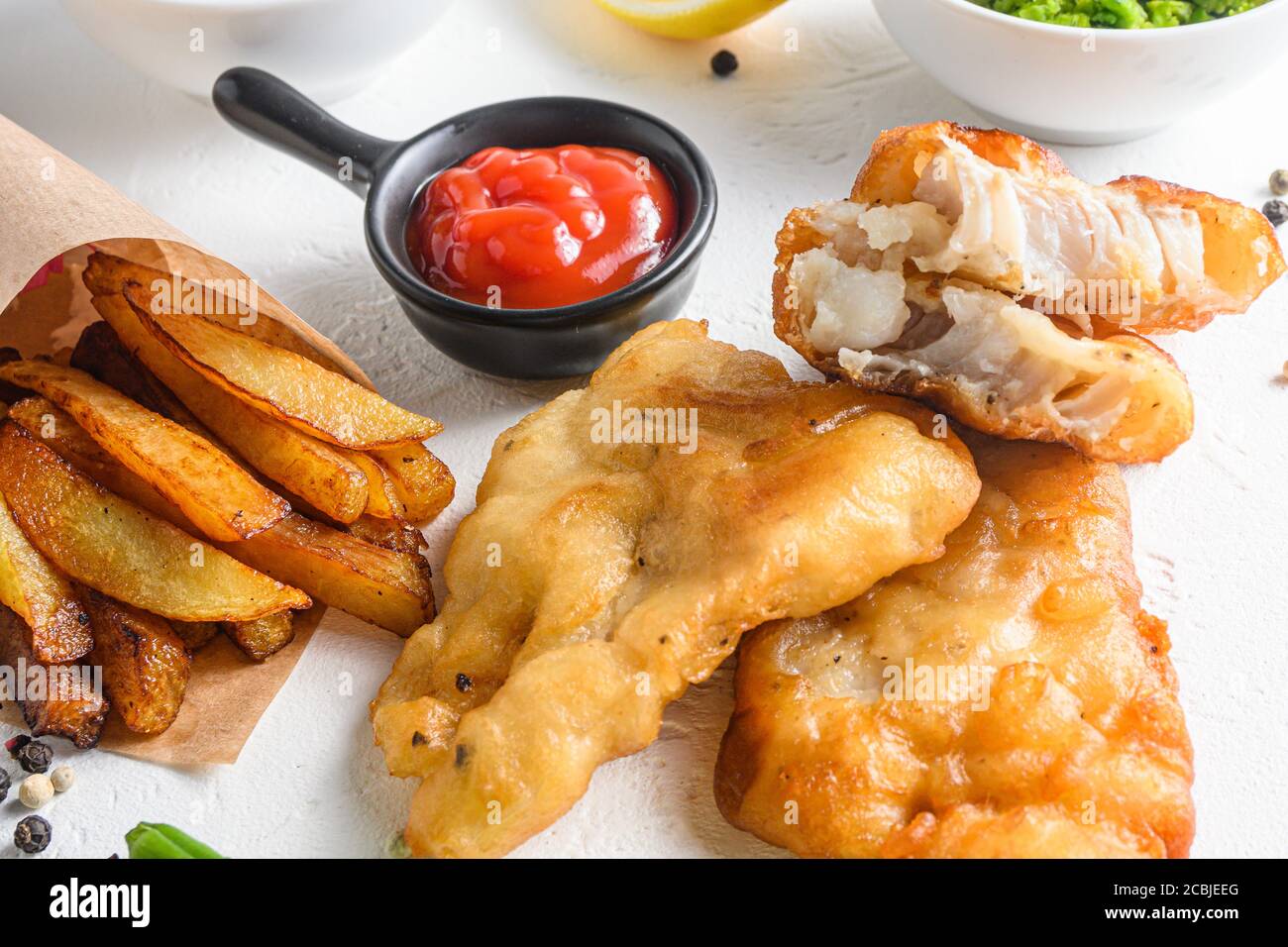 Fishand chips hi-res stock photography and images - Alamy